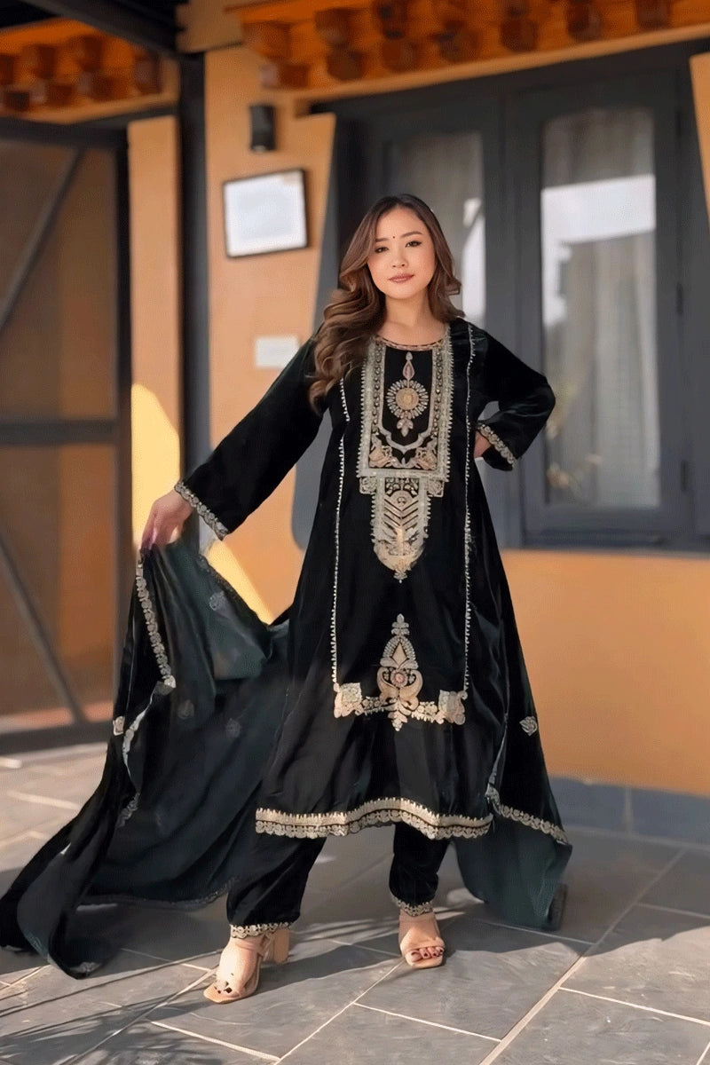 Dark Green Color Embroidery Work Suit For Mehendi Ceremony - Anaya ...
