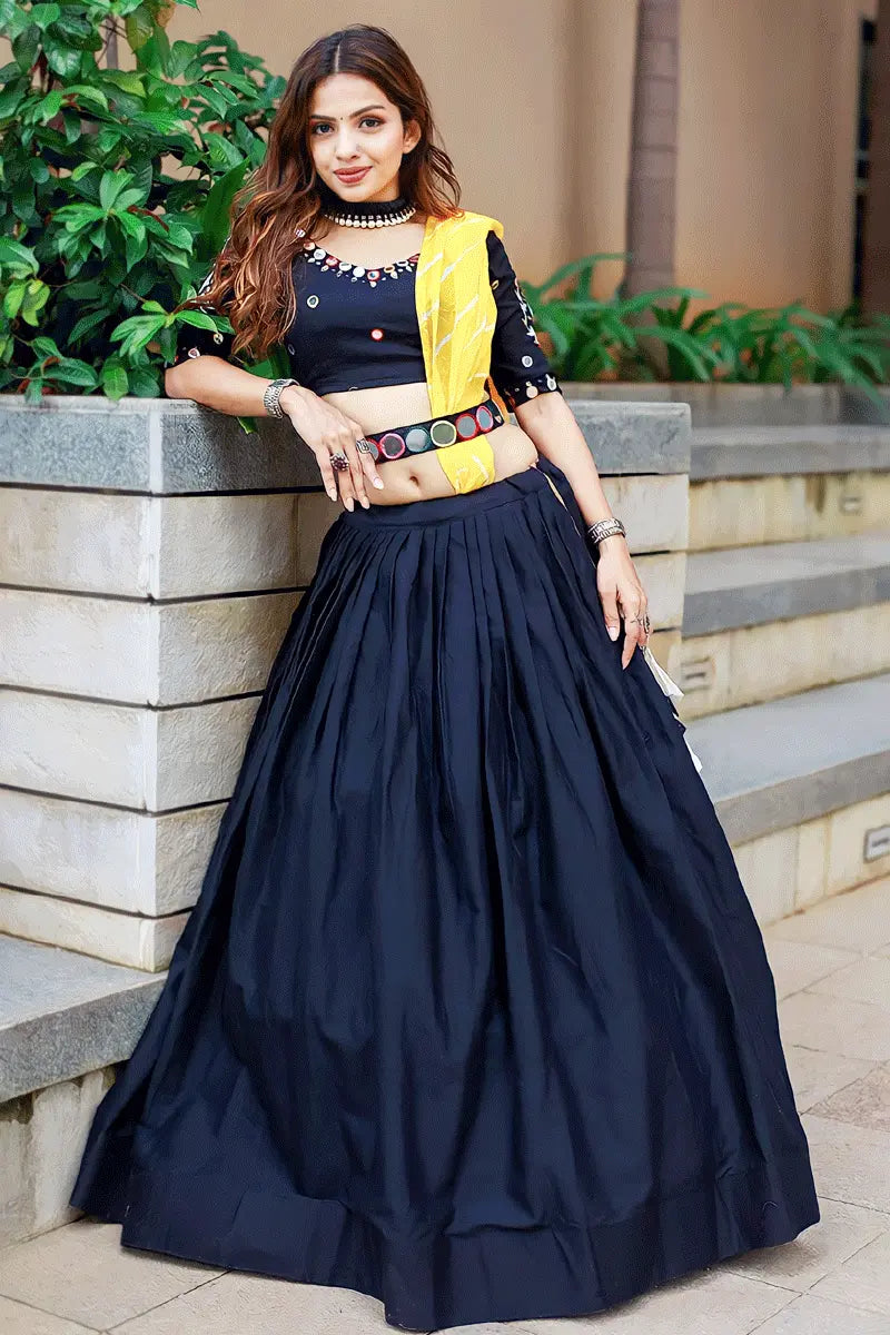 Black Chaniya Choli For Navratri With Belt – Anaya Designer Studio