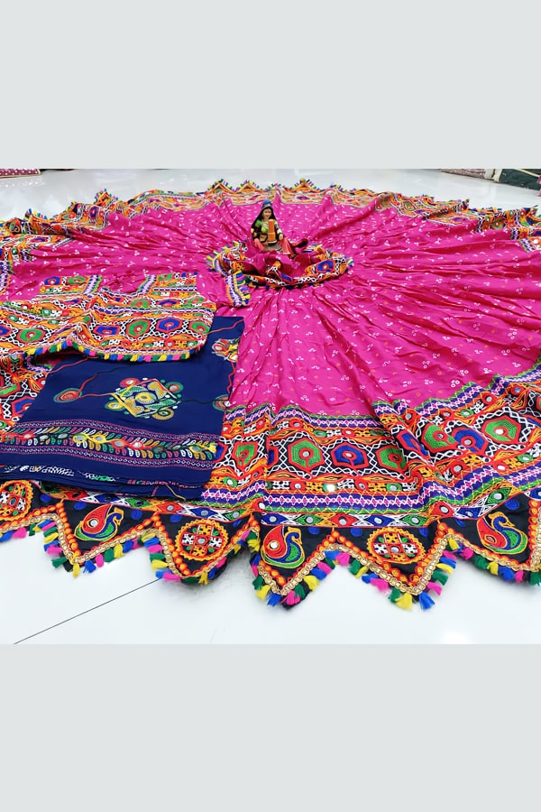 Navratri Chaniya choli 2021 latest Design online – Anaya Designer Studio