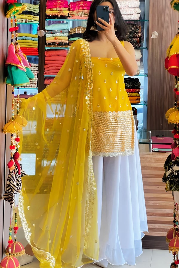 Yellow Outfits – Anaya Designer Studio